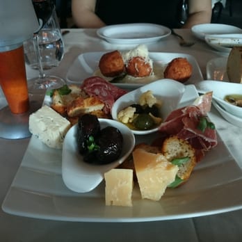 CASTELLO ITALIANA - Updated October 2025 - 97 Photos & 34 Reviews - 405 ...