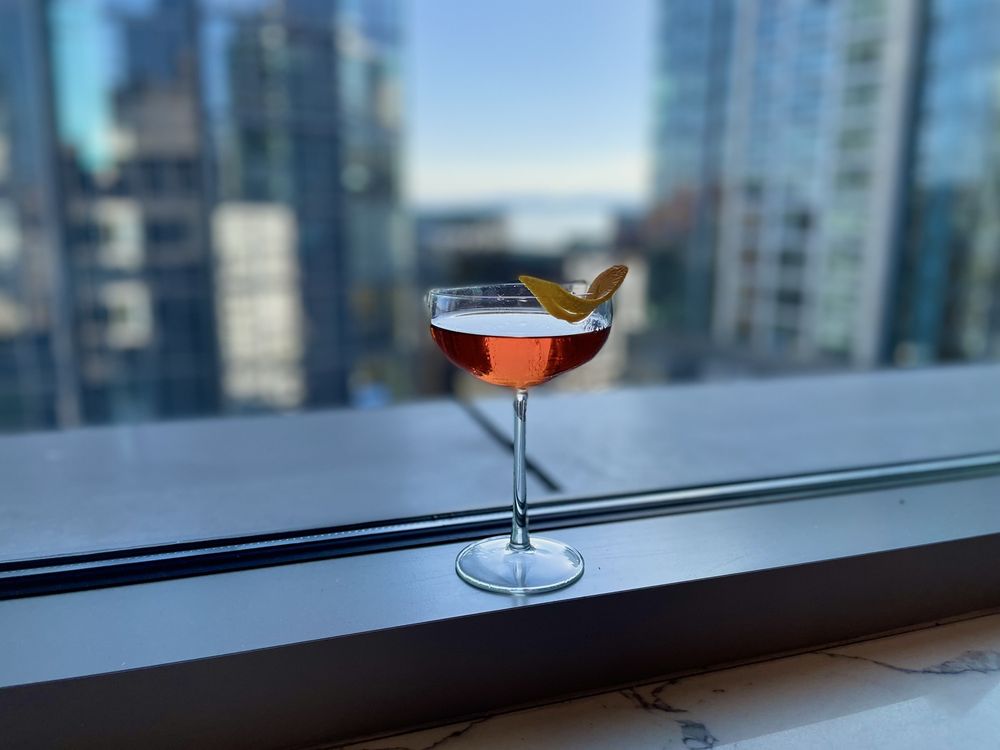 FOG ROOM - 310 Photos & 204 Reviews - 1610 2nd Ave, Seattle, WA - Yelp