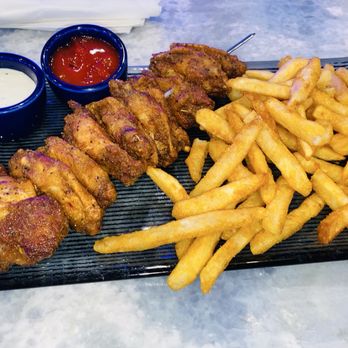 WEEZY’S - Updated December 2025 - 208 Photos & 85 Reviews - 200 Bennett ...