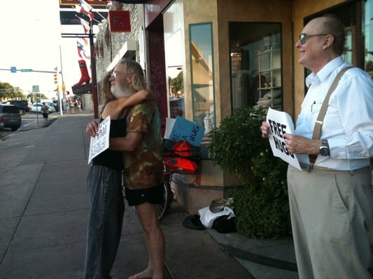 FIRST THURSDAY SOUTH CONGRESS - Updated October 2025 - 30 Photos & 29 ...