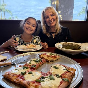 LA PIZZERIA - Updated January 2026 - 174 Photos & 257 Reviews - 5632 W ...