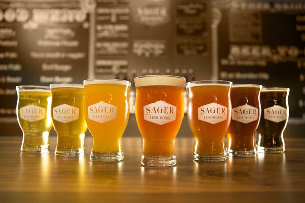 SAGER-STONEYARD PUB - Updated January 2026 - 164 Photos & 75 Reviews ...