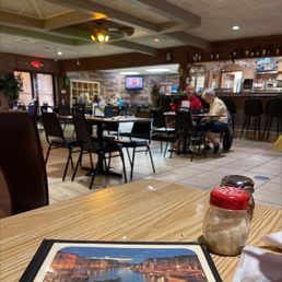 VENECIA ITALIAN RESTAURANT - Updated August 2025 - 155 Photos & 107 ...