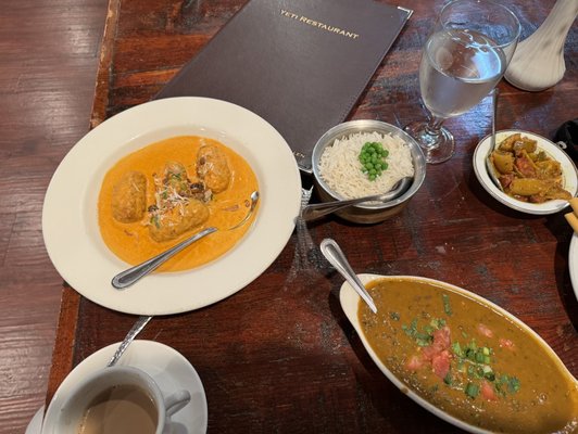 YETI RESTAURANT - Updated December 2025 - 302 Photos & 315 Reviews ...