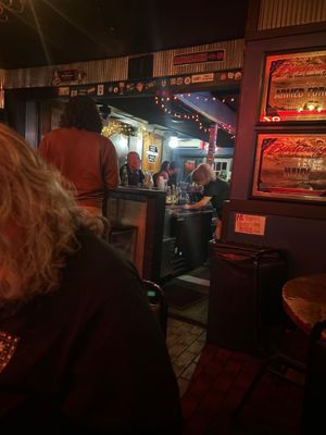 ROWDY BEAVER DEN - Updated October 2025 - 39 Photos & 66 Reviews - 45 ...