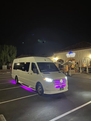 HAPPY SHUTTLE - Updated December 2024 - 34 Photos & 188 Reviews - 4833 ...