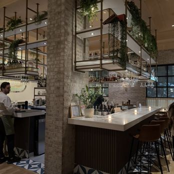 SIFR - Updated July 2025 - 483 Photos & 153 Reviews - 660 N Orleans St ...