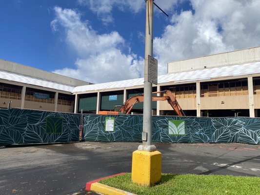 MANOA MARKETPLACE - 71 Photos & 58 Reviews - 2752 Woodlawn Dr, Honolulu ...