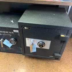 J & J LOCKSMITHS - 32 Photos & 96 Reviews - Keys & Locksmiths - 3201 ...