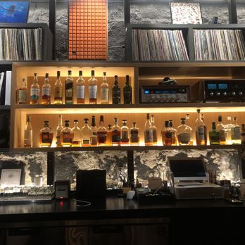 EP BAR - Updated December 2024 - 294 Photos & 98 Reviews - 1150 Nuuanu ...