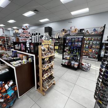 WALLY’S - Updated February 2025 - 290 Photos & 82 Reviews - 950 ...