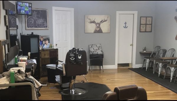 JEANNIE’S BARBER SHOP - Updated January 2026 - 20 Oakdale Rd, North ...