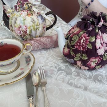 LISA’S TEA TREASURES - Updated April 2025 - 781 Photos & 281 Reviews ...