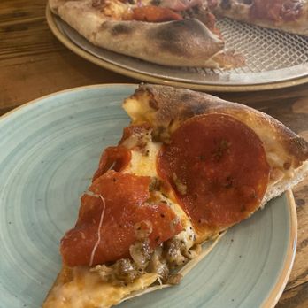 CORK & PIG TAVERN - Updated July 2024 - 178 Photos & 123 Reviews - 1431 E Southlake Blvd ...