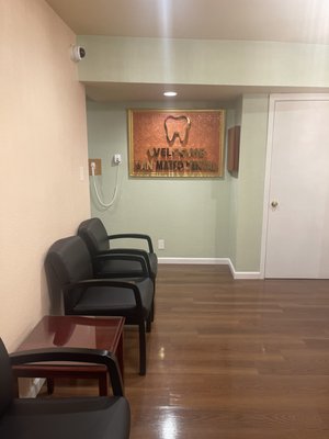 DEEPAK SACHDEV, DDS - Updated December 2025 - 12 Photos & 25 Reviews ...