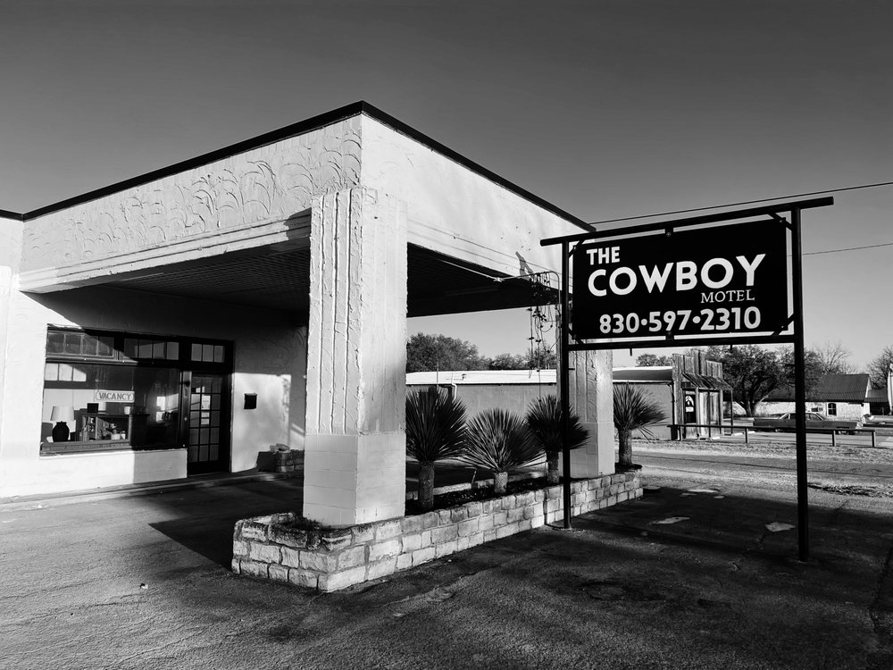 THE COWBOY MOTEL - Updated December 2025 - 214 Nueces St, Camp Wood ...