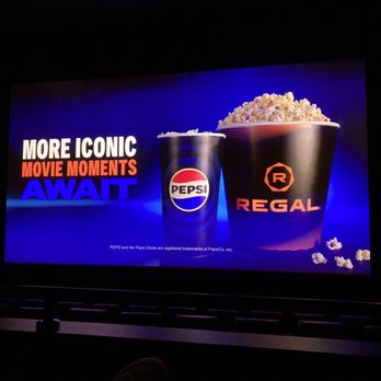 REGAL RIVERSIDE PLAZA - Updated December 2025 - 314 Photos & 337 ...