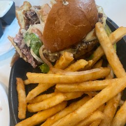 FILBERTS FARMHOUSE KITCHEN - Updated November 2024 - 589 Photos & 498 ...