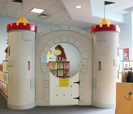 ELMONT MEMORIAL LIBRARY - Updated December 2025 - 33 Photos & 39 ...