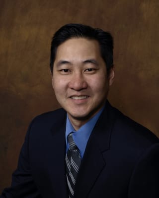 CHRISTOPHER J LEE, MD - Updated December 2025 - 93 Reviews - 3500 ...