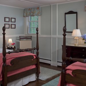 BERRY MANOR INN - Updated July 2024 - 66 Photos & 64 Reviews - 81 ...