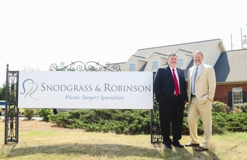 SNODGRASS & ROBINSON PLASTIC SURGERY SPECIALISTS - Updated January 2026 ...