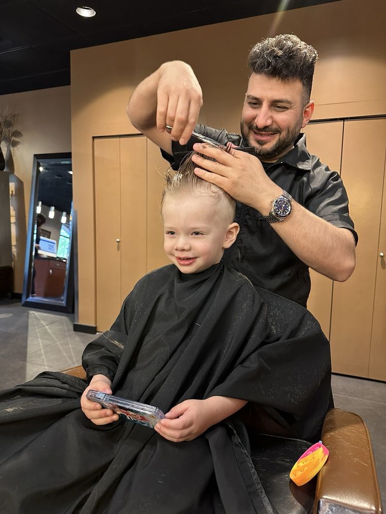 WELDON BARBER - Updated December 2025 - 40 Photos & 26 Reviews - 2021 E ...