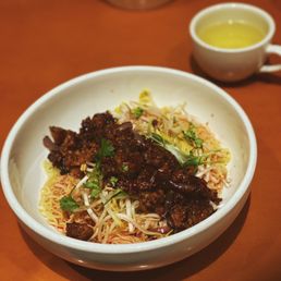 ISSEI NOODLE LANCASTER - Updated June 2025 - 334 Photos & 321 Reviews ...