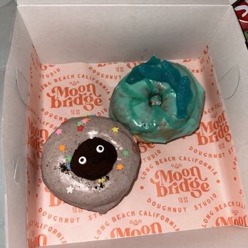 MOONBRIDGE DOUGHNUT STUDIO - Updated November 2024 - 398 Photos & 207 ...