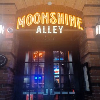 MOONSHINE ALLEY - Updated May 2025 - 138 Photos & 71 Reviews - 52 Pne ...
