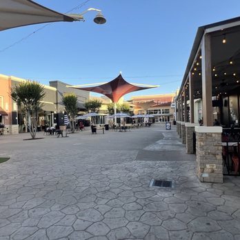 FASHION FAIR MALL - Updated December 2025 - 220 Photos & 167 Reviews ...