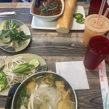 PHO 21 - Updated February 2025 - 871 Photos & 989 Reviews - 21525 ...