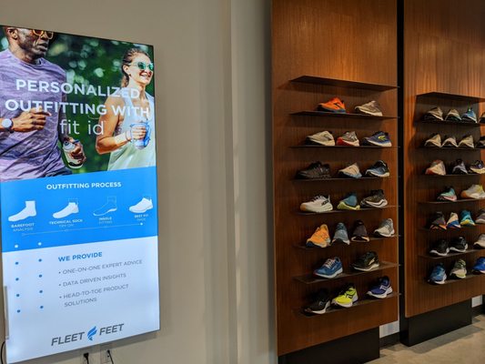 FLEET FEET - Updated October 2025 - 35 Photos & 173 Reviews - 2111 NW ...