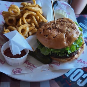 ROSCOE’S FAMOUS DELI - Updated March 2025 - 918 Photos & 849 Reviews ...