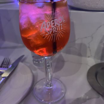 BAR MUTZ - Updated October 2025 - 306 Photos & 75 Reviews - 90 Center ...