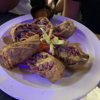 THE SLOOP - Updated August 2024 - 143 Photos & 184 Reviews - 103 W ...