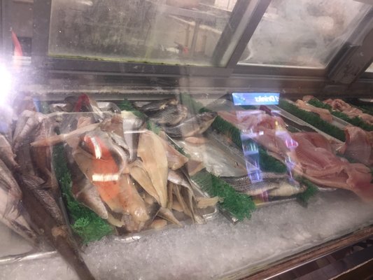 IMPERIAL FISH MARKET - 46 Photos & 72 Reviews - Seafood Markets - 257 W ...