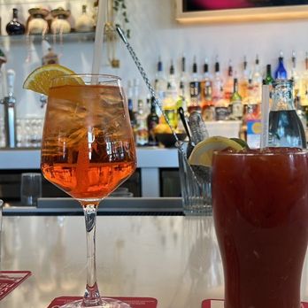 FRESH BOSTON - Updated June 2025 - 78 Photos & 35 Reviews - 232 Old ...