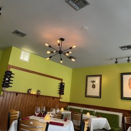 RED SHOE ISLAND BISTRO - Updated September 2025 - 327 Photos & 321 ...