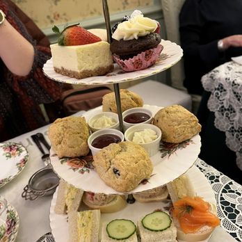 AFTER QUEEN TEA SHOP - Updated August 2025 - 355 Photos & 85 Reviews ...