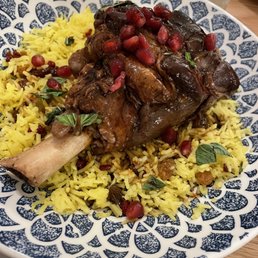 TAVI - 65 Photos & 39 Reviews - 330 N New Hampshire St, Covington ...