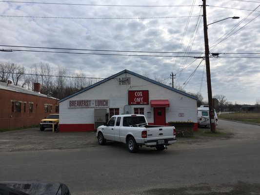 COX CAFE - Updated December 2025 - 22 Reviews - 694 Lower Poplar St ...