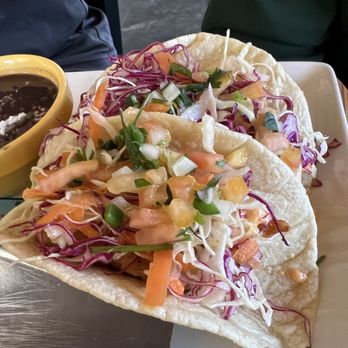 LAGO MARISCOS - Updated November 2024 - 336 Photos & 190 Reviews - 2329 ...