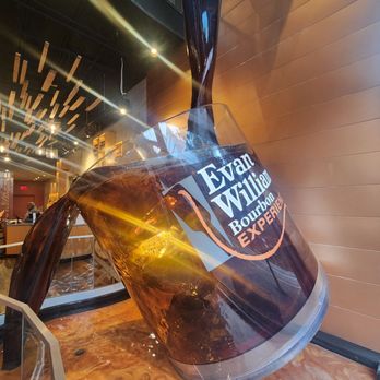 EVAN WILLIAMS BOURBON EXPERIENCE - Updated May 2025 - 1332 Photos & 592 ...