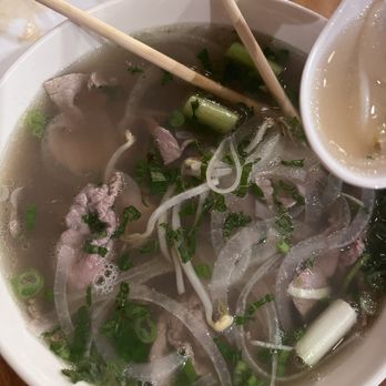 PHO 97 BATON ROUGE - Updated June 2025 - 149 Photos & 68 Reviews ...