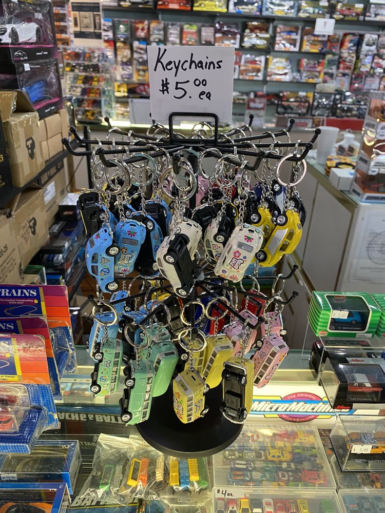 KMO’S CORNER - Updated October 2025 - 27 Photos - 1600 Mid Rivers Mall ...