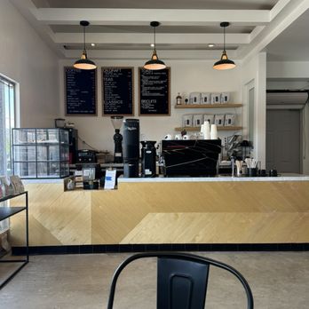OFFSET COFFEE ROASTERS - Updated December 2024 - 788 Photos & 584 ...