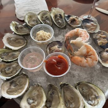 FAT TUNA - Updated July 2025 - 128 Photos & 59 Reviews - 378 Rope Ferry ...