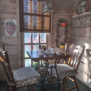 STRAWBERRY FAIR RESTAURANT - Updated March 2024 - 191 Photos & 281 ...