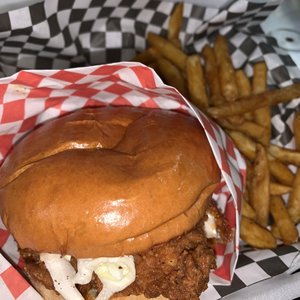 THE BIG CHEEZY - Updated May 2024 - 12 Photos - 2679 Highland Rd, Baton ...